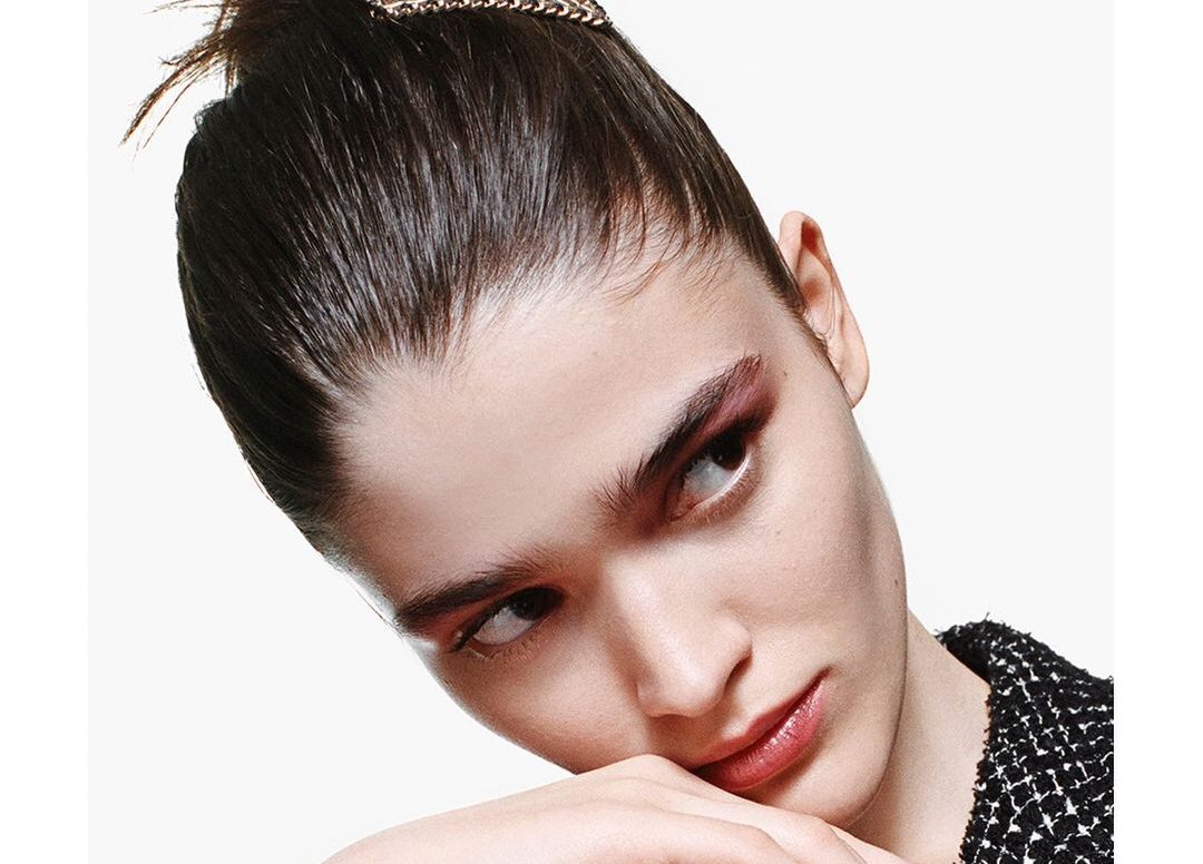 Soft sculpting: Το νέο contouring είναι natural | VOGUE.GR