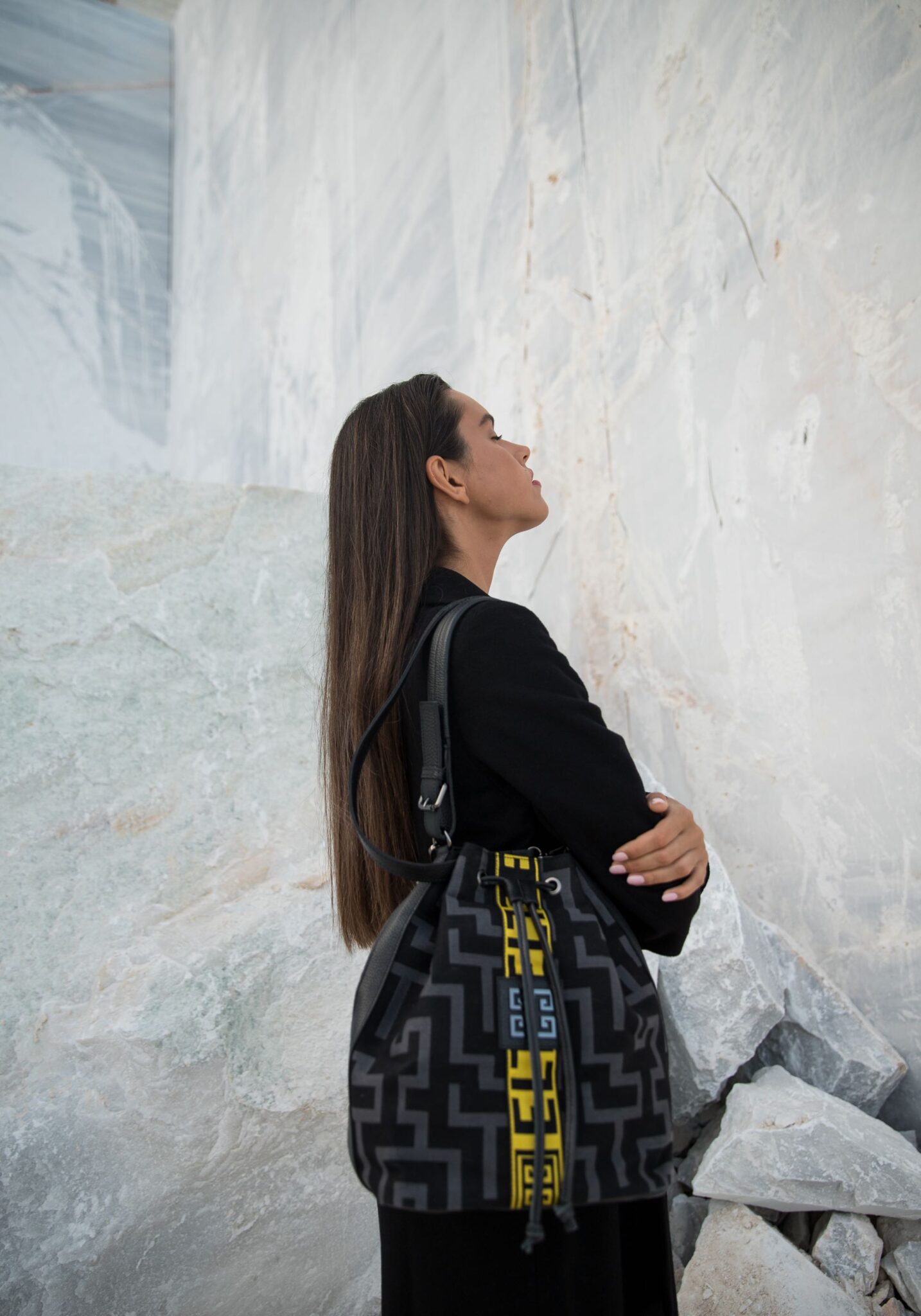 EL bags: Οι τσάντες που θέλουμε να κρατάμε day-to-night | VOGUE.GR