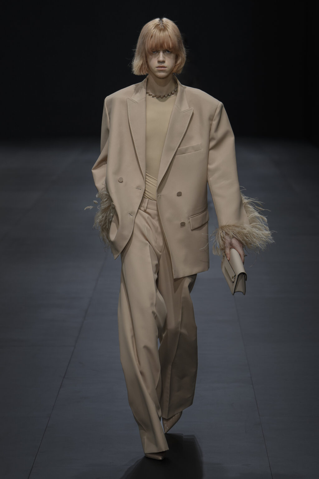 Εβδομάδα Μόδας Παρισιού: Όλες οι λεπτομέρειες για την Valentino SS23 ...