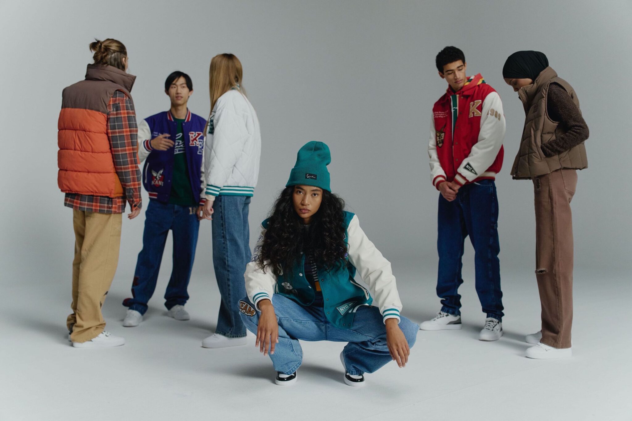 Karl Kani: Το brand που έθεσε τους κανόνες του streetwear | VOGUE.GR