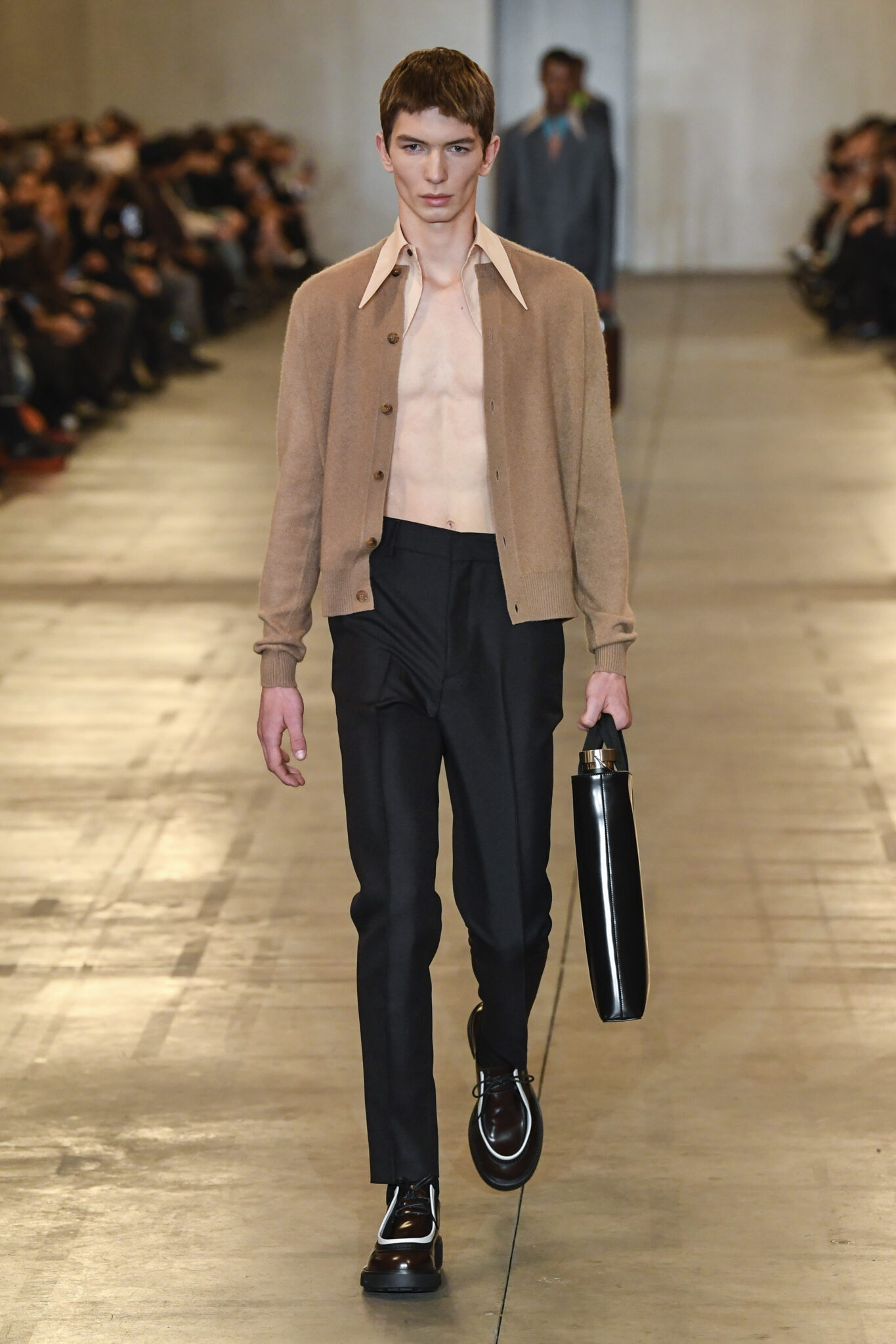 5 ανδρόγυνα outfit που θα αντιγράψουμε τώρα | VOGUE.GR