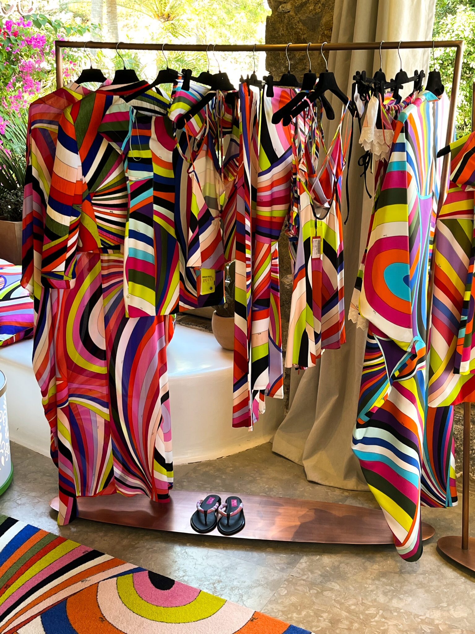 Luisa World x PUCCI: Το πιο fashionable party στη Μύκονο | VOGUE.GR