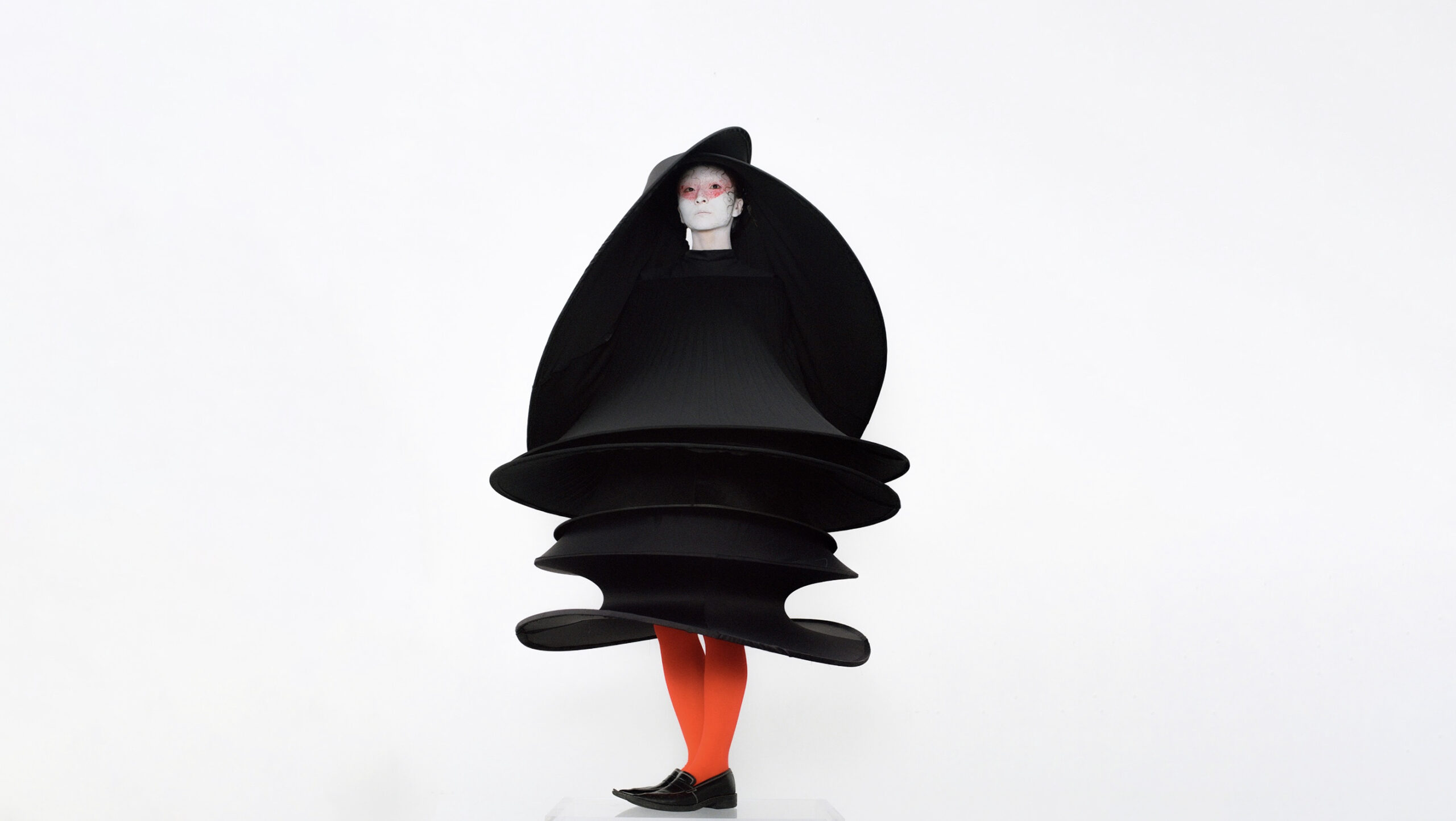 Filep’s Scrapbook: Bad Binch TONGTONG, μια πιο περιεκτική εκδοχή της ...