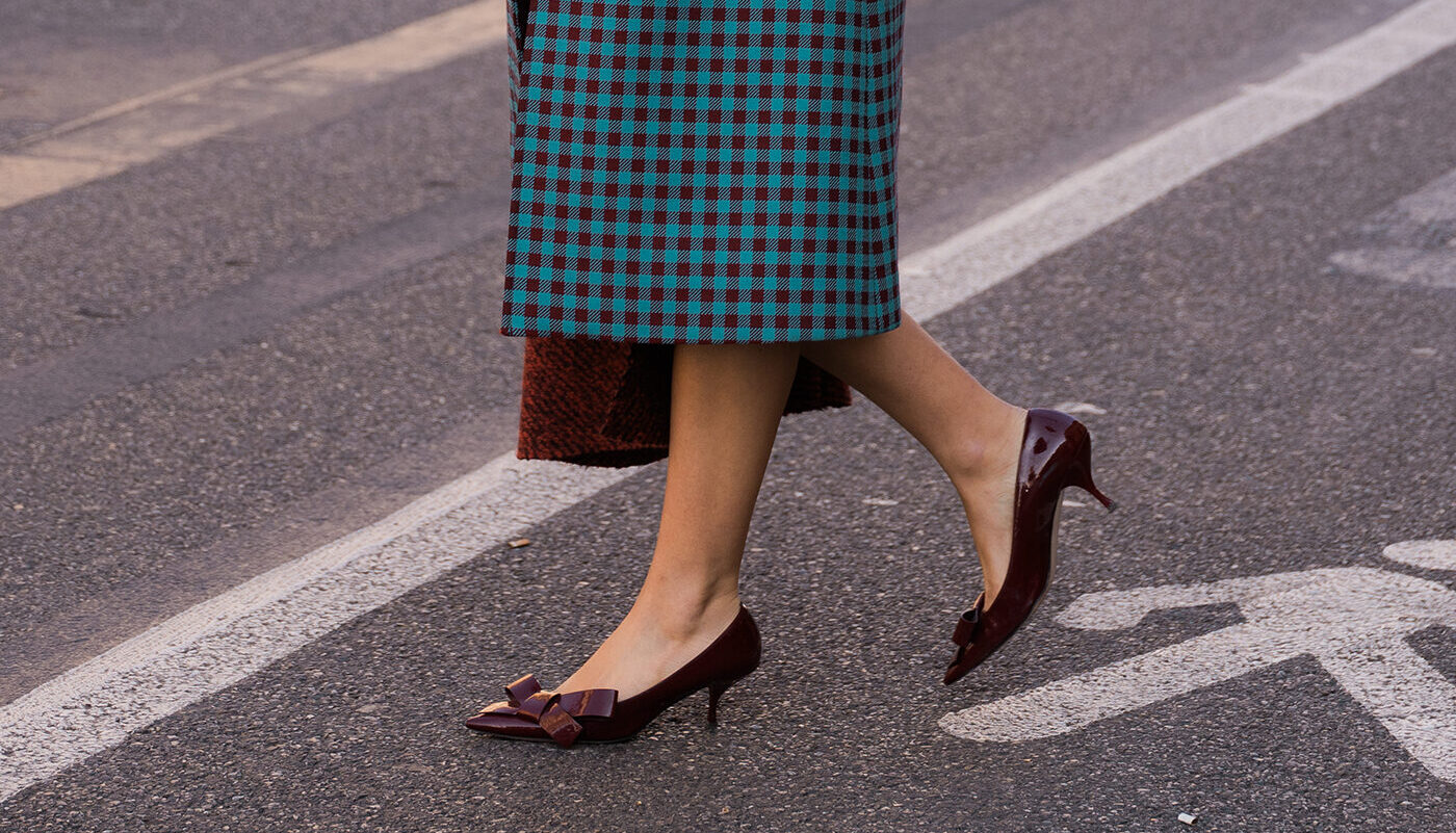 Kitten Heels: Είναι η νέα fashion εμμονή της άνοιξης | VOGUE.GR