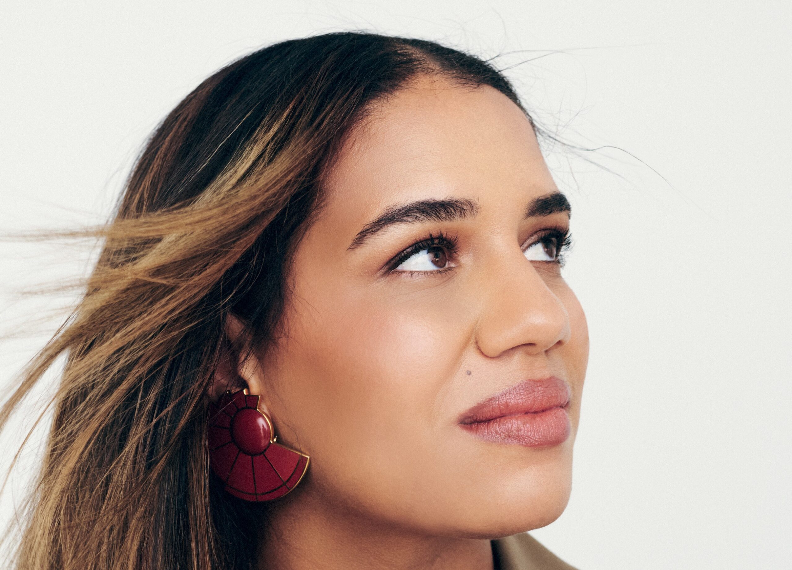 Vogue Greece Οκτωβρίου: Η Mariah Riddlesprigger-Αντετοκούνμπο στην ...