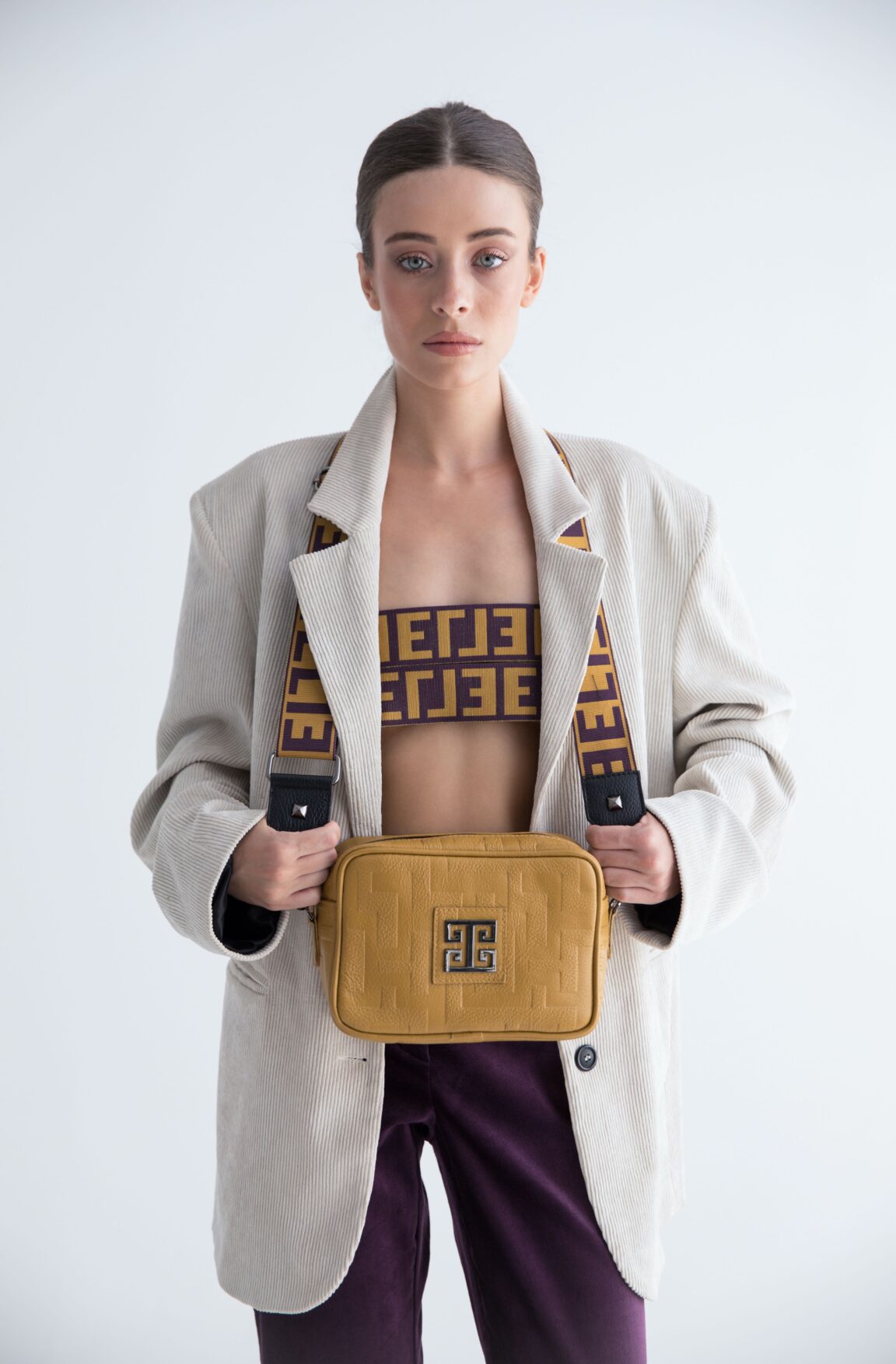 EL Bags: Οι πιο hot τσάντες του χειμώνα είναι δερμάτινες | VOGUE.GR