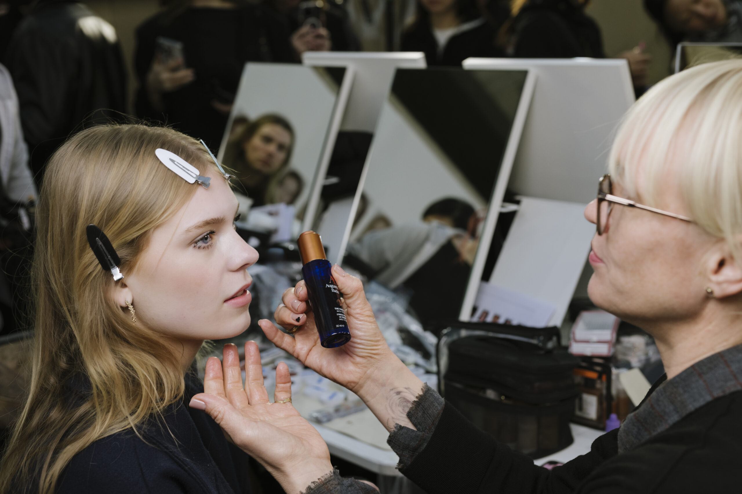 Augustinus Bader και Chloé ένωσαν τις δυνάμεις τους για την τέλεια ...