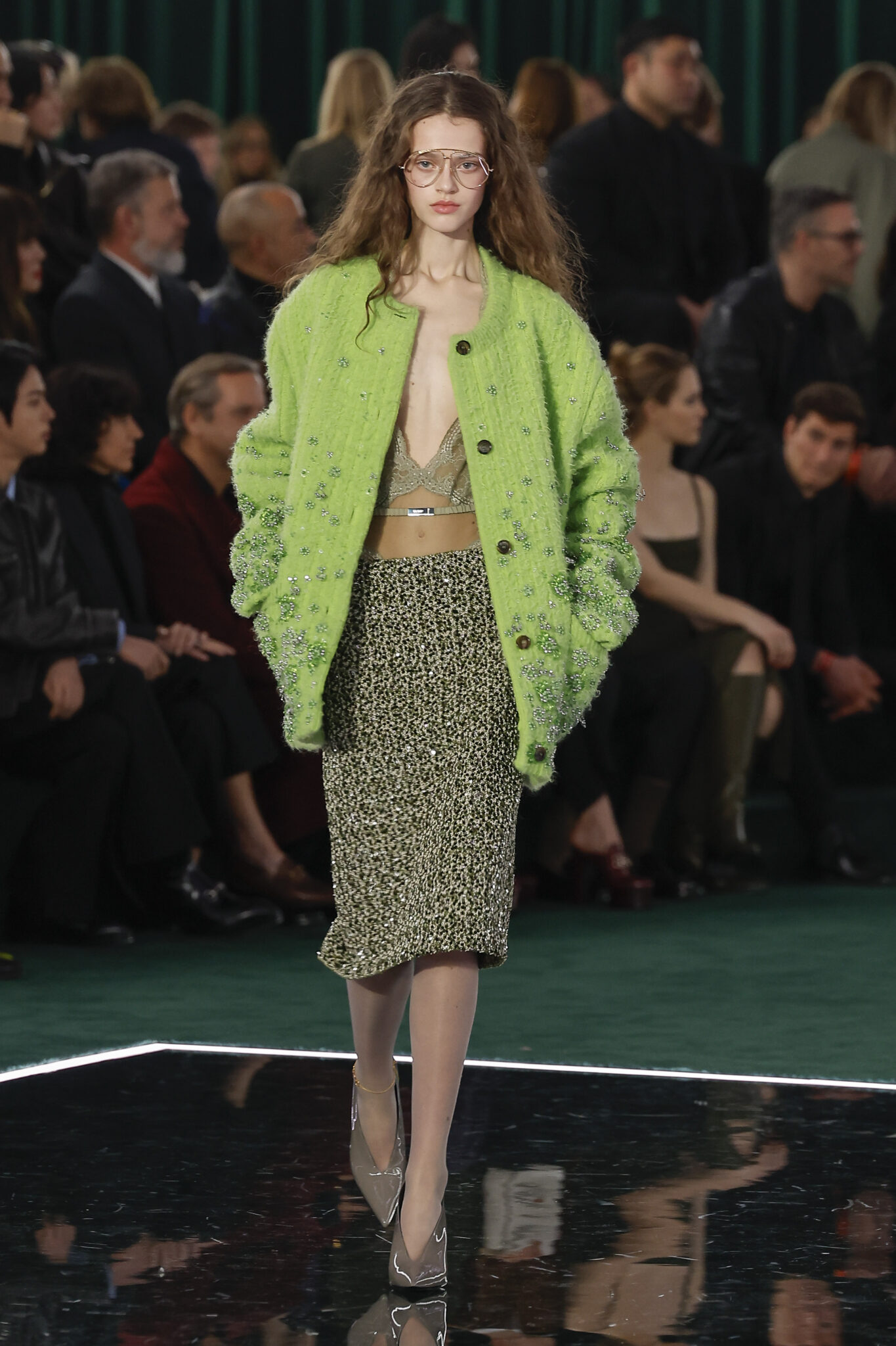 6 high-fashion συνδυασμοί για να φορέσετε με μοναδικό στυλ το cardigan ...