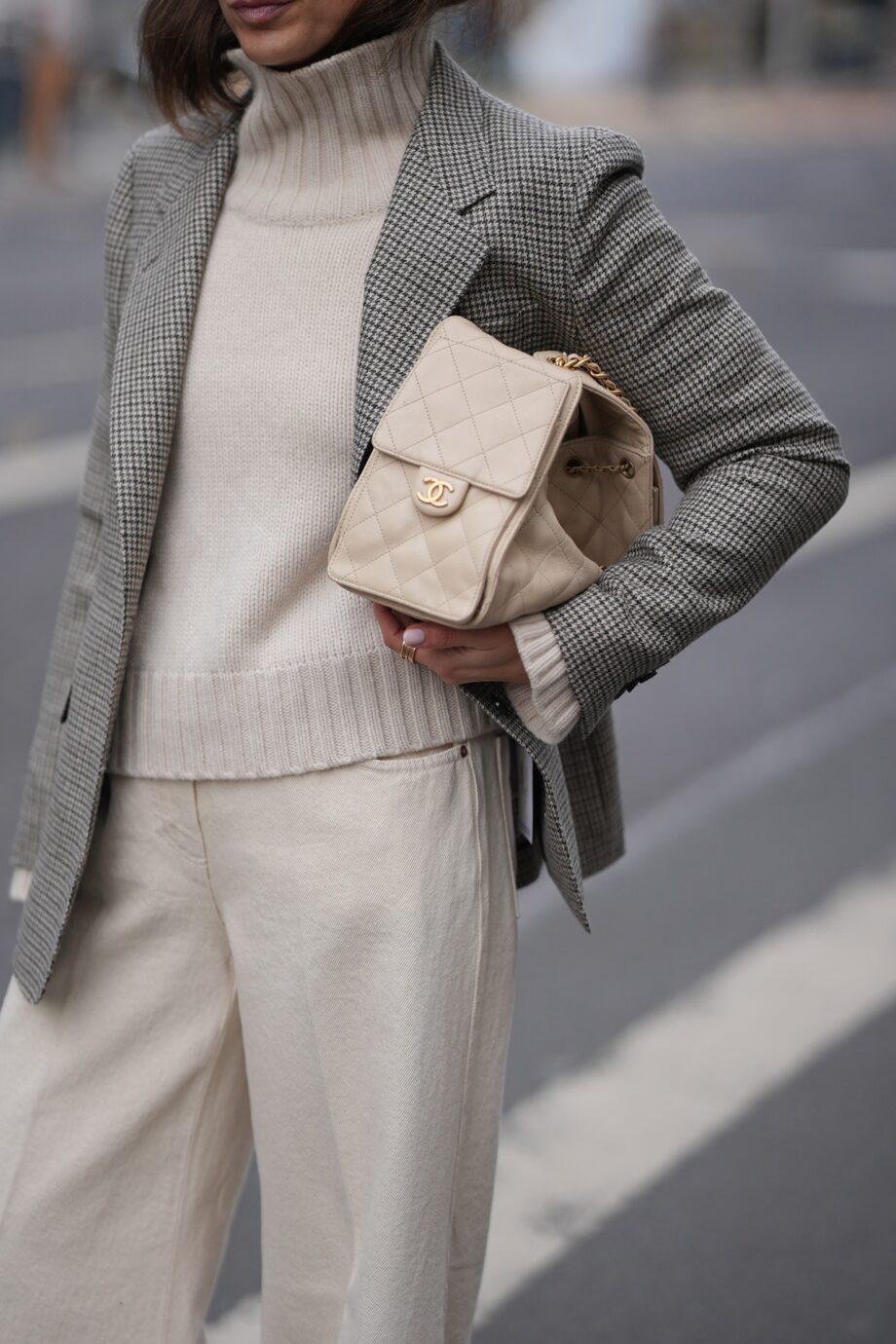 Κασμιρένια πουλόβερ: Tips για σωστό πλύσιμο | VOGUE.GR